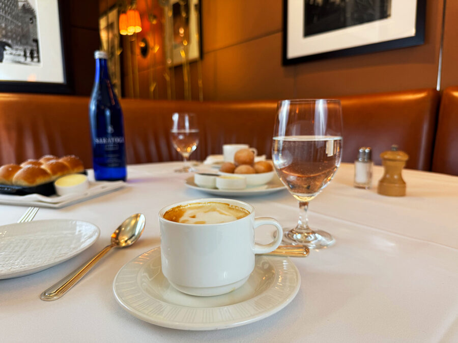 Restaurant & Bar - Patroon